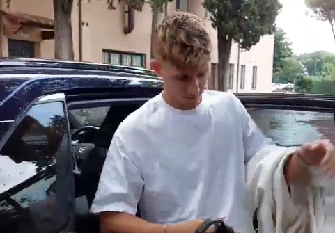 VIDEO SKY - Napoli, visite mediche per Jesper Lindstrom a Villa Stuart